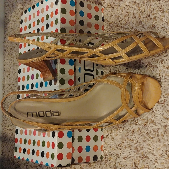 Moda | Shoes | Moda Sandals | Poshmark
